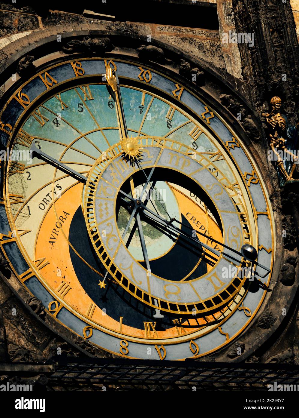 Vintage astronomical clock hi-res stock photography and images - Alamy