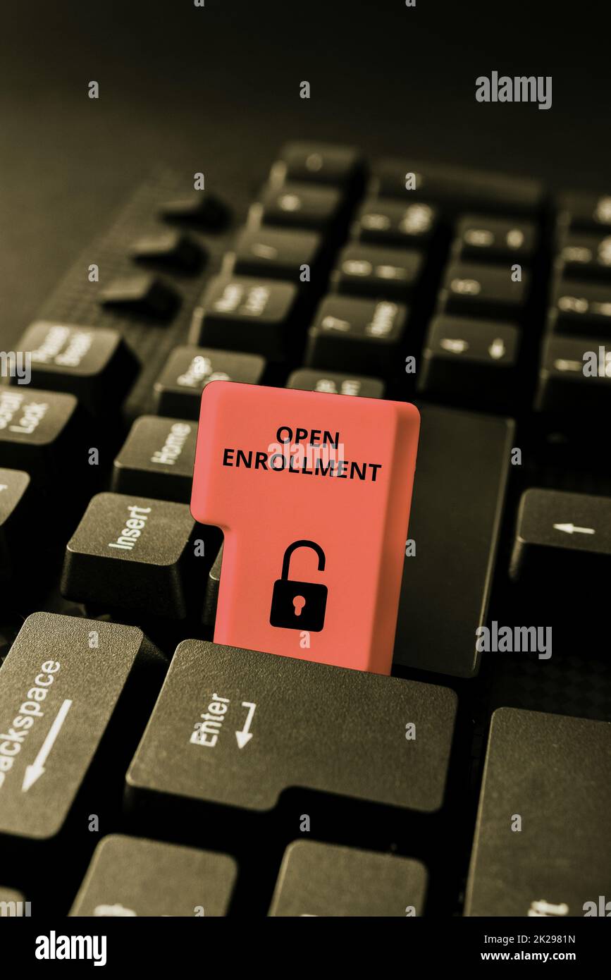 Annual programmer hi-res stock photography and images - Alamy