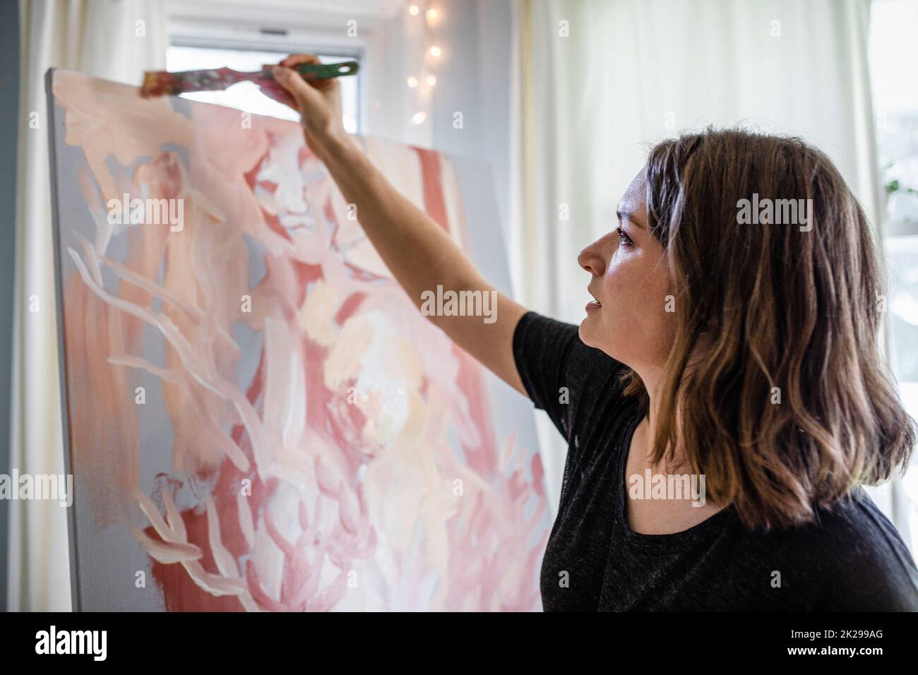 Finishing paint hi-res stock photography and images - Alamy
