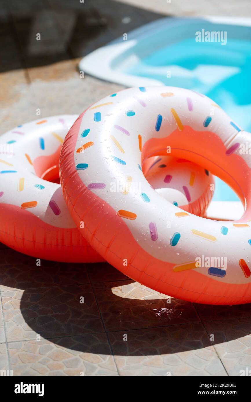 Inflatable outdoor pool hi-res stock photography and images - Alamy