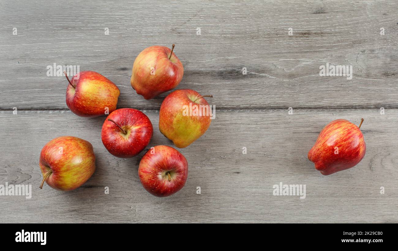 Shiny tabletop hi-res stock photography and images - Alamy