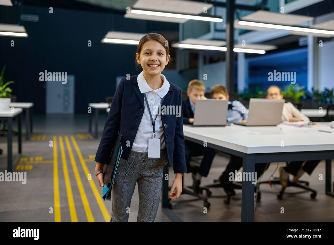Smart business girl hi-res stock photography and images - Alamy