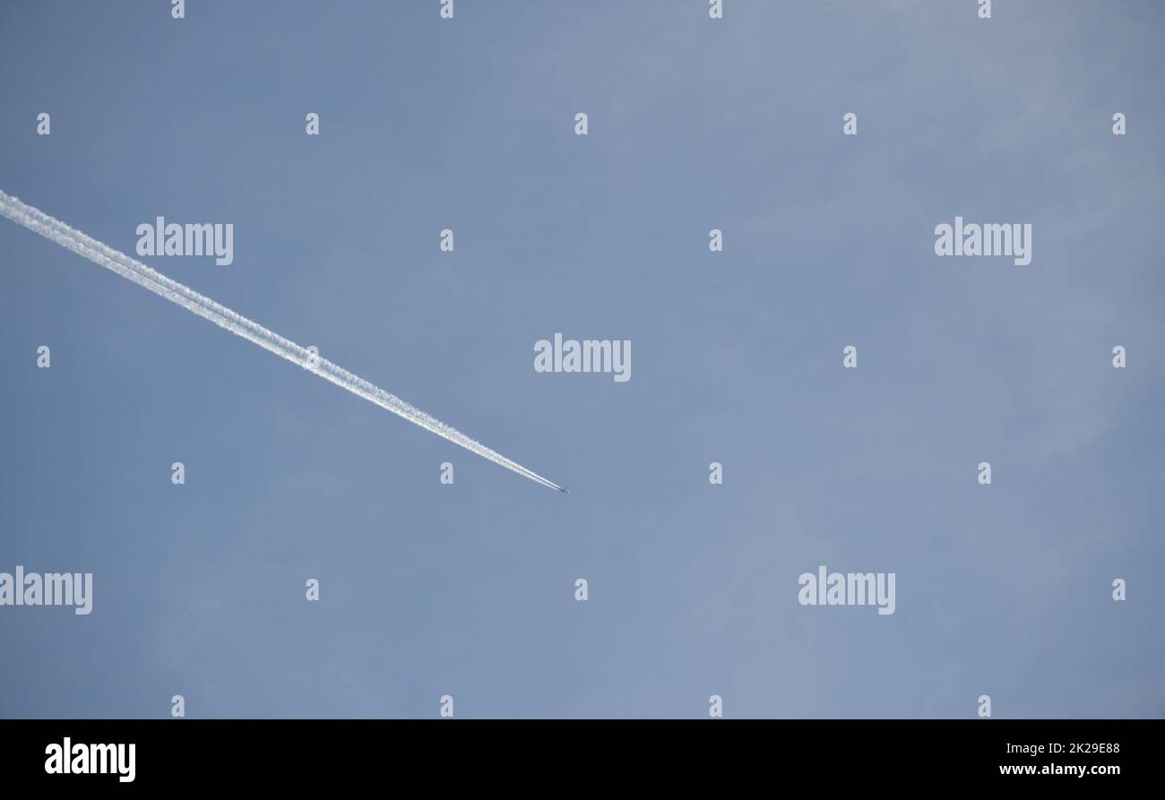 Kerosene strips from an airplane in the Spanish sky in Alicante ...