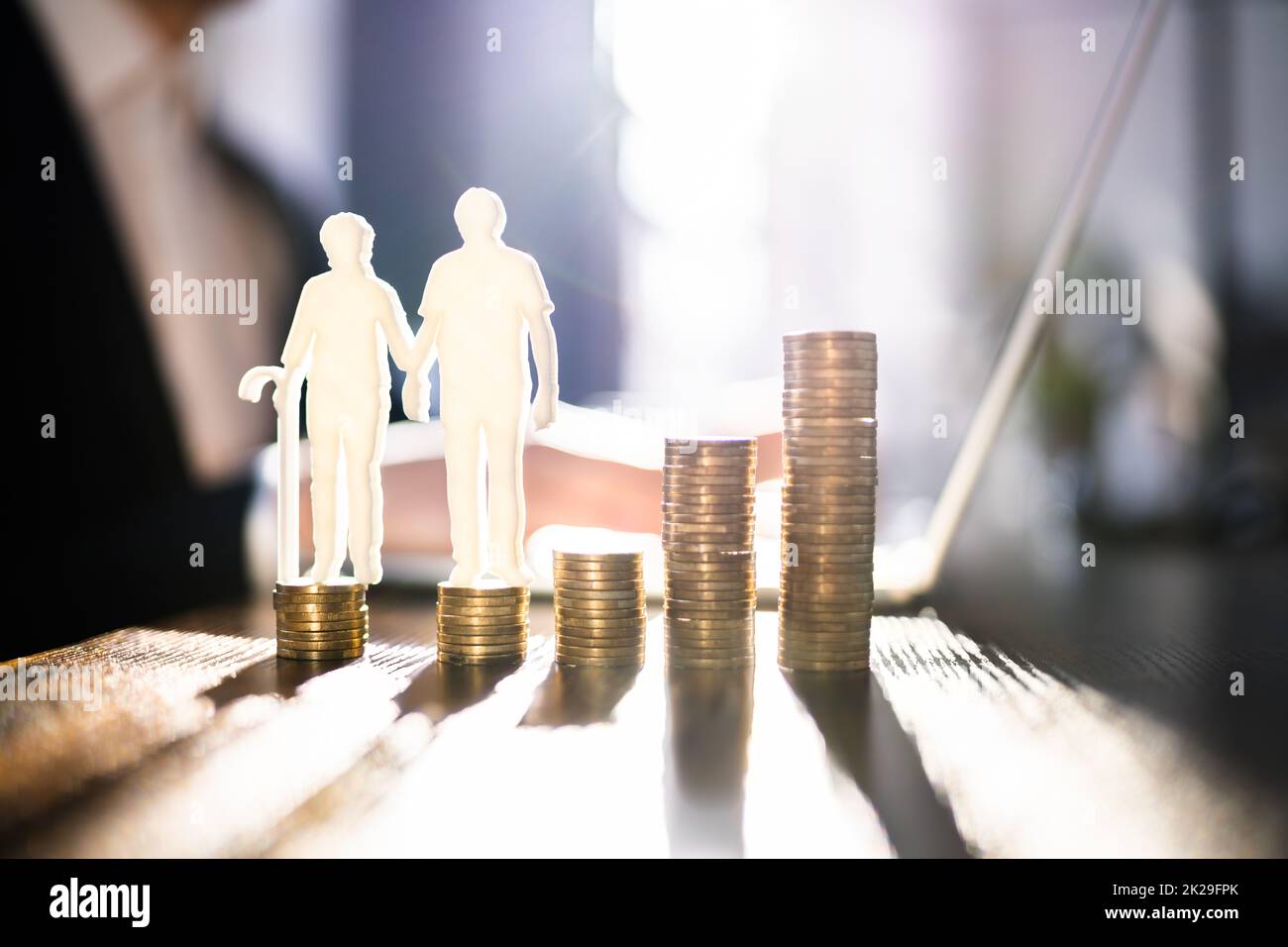 Elder Couple Saving And Managing Money Stock Photo - Alamy