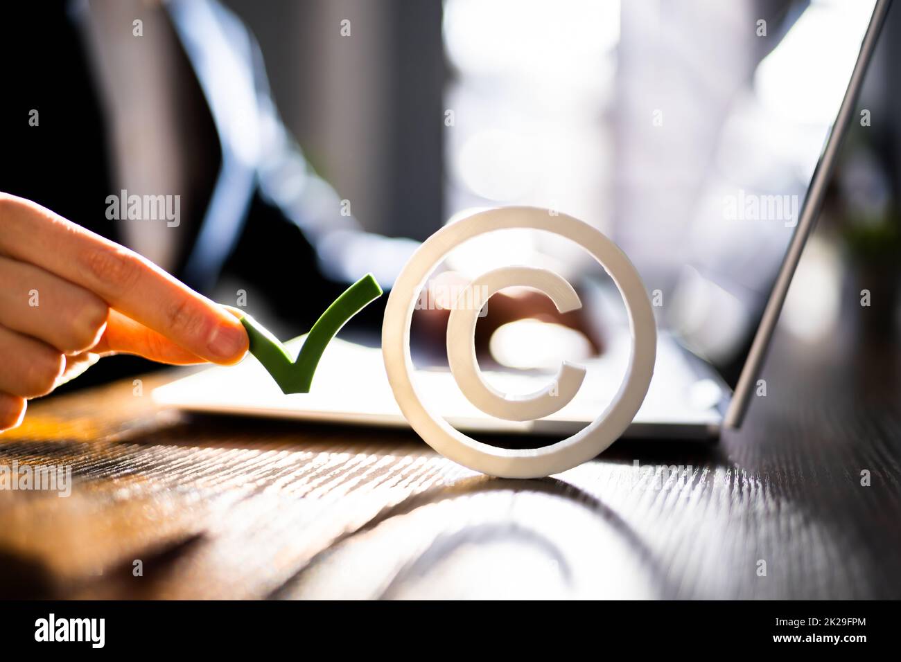 Hand check mark logo hi-res stock photography and images - Alamy