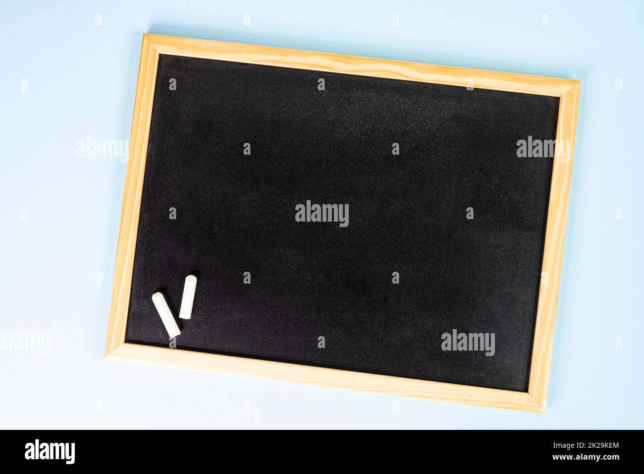 Blank black billboard copy hi-res stock photography and images - Alamy