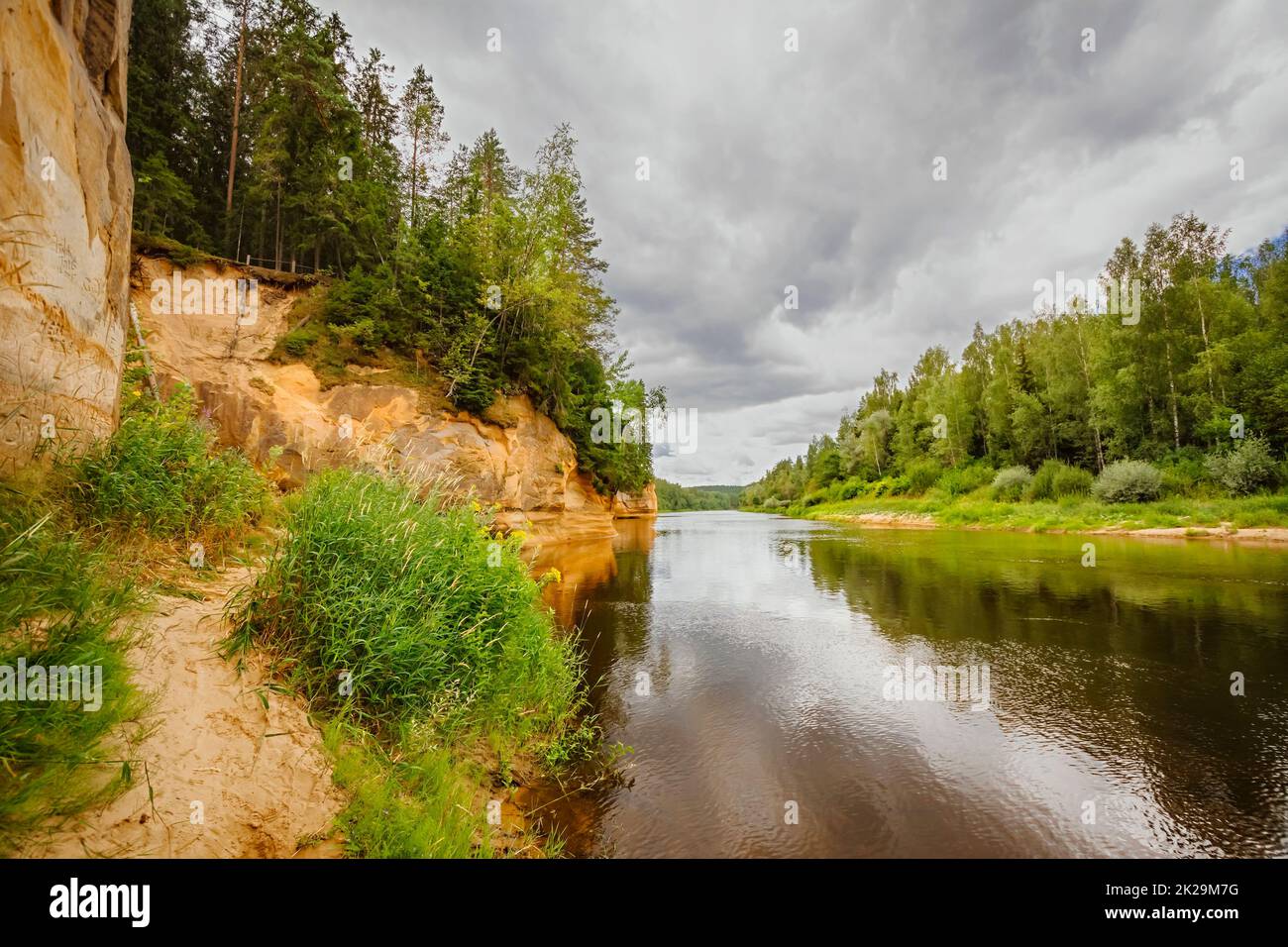 Eagle Cliffs in the valley of the Gauja river Stock Photo - Alamy