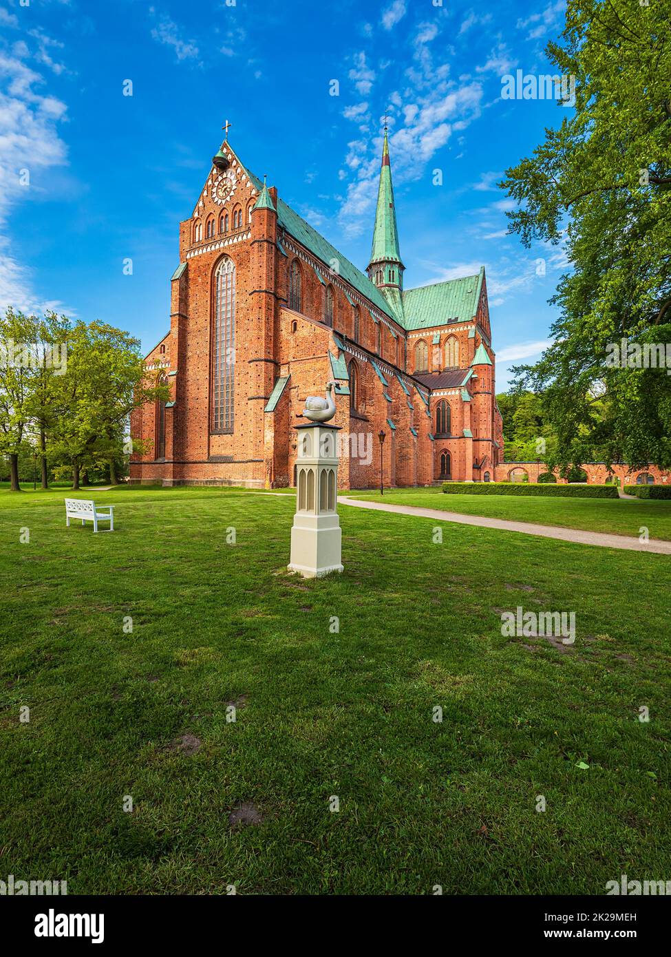 Minster view hi-res stock photography and images - Alamy