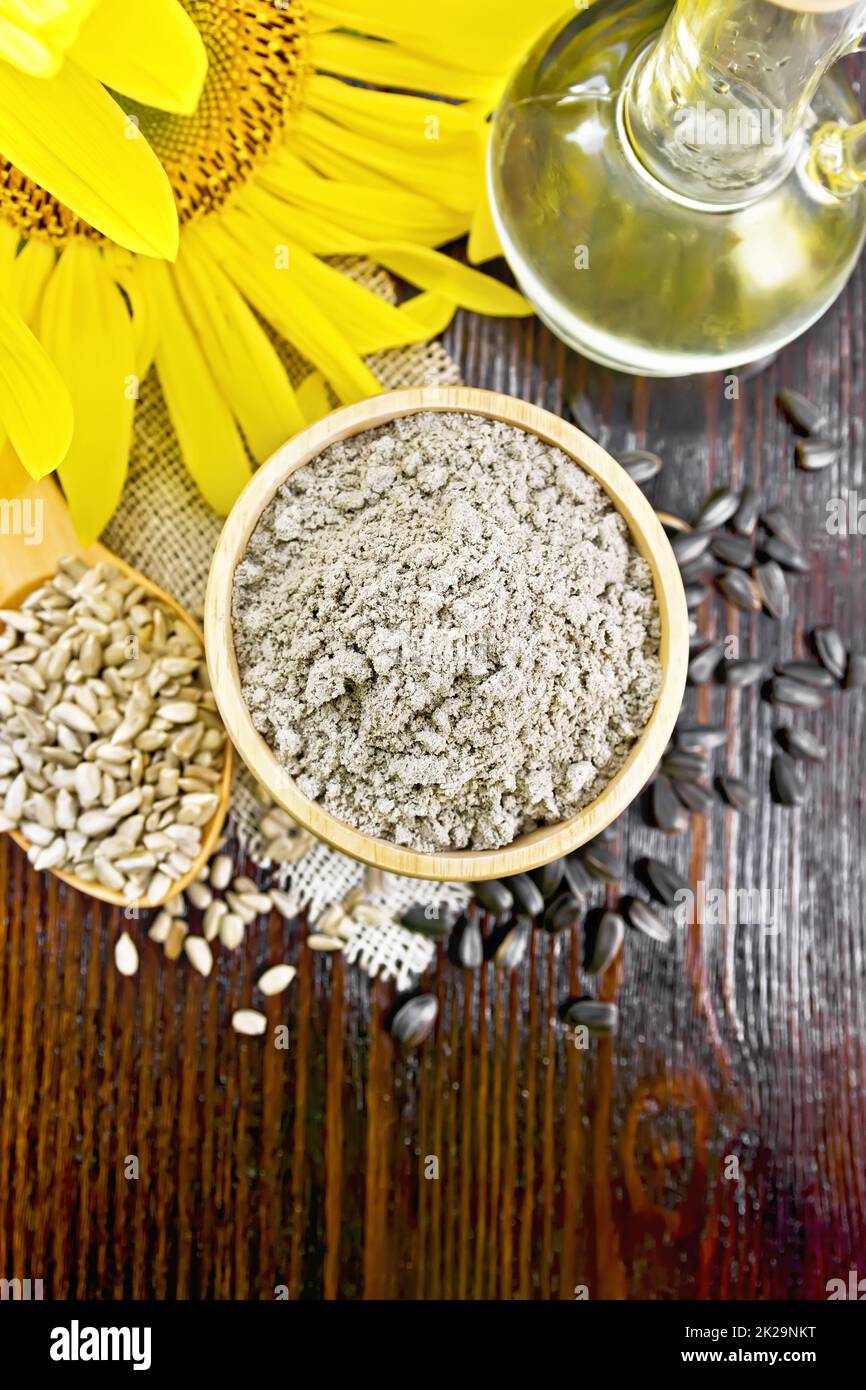 Glass table top board hi-res stock photography and images - Alamy