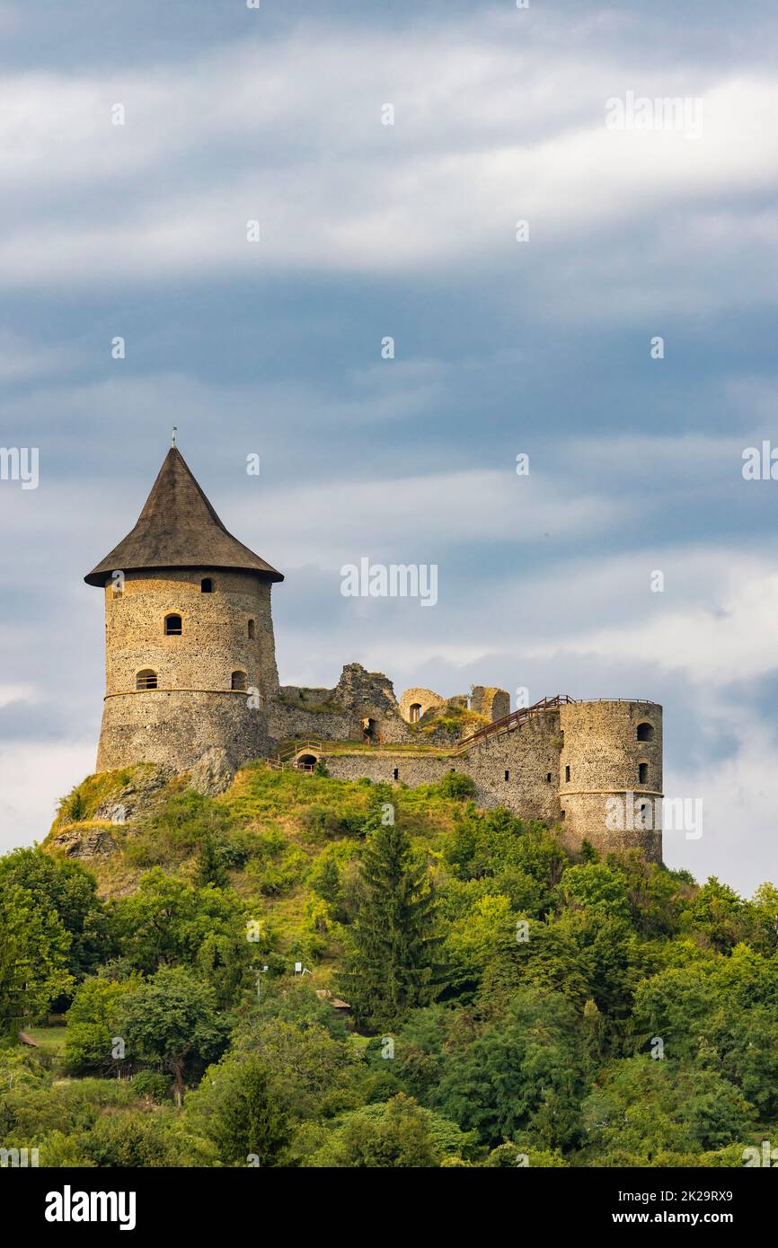 castle Somoska on Slovakia Hungarian border Stock Photo - Alamy