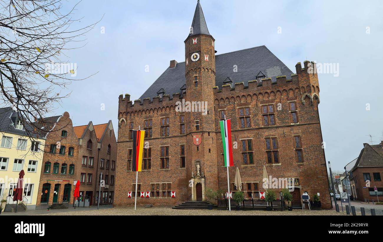 Cologne germany rathaus hi-res stock photography and images - Alamy