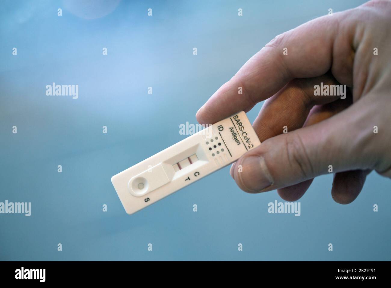 Positive test result by using rapid test device for COVID-19 Stock ...