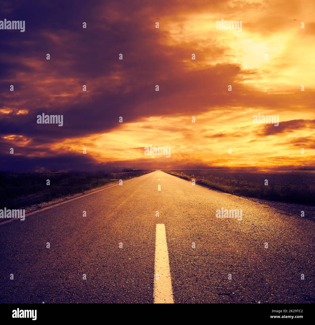 Race track side of the road hi-res stock photography and images - Alamy