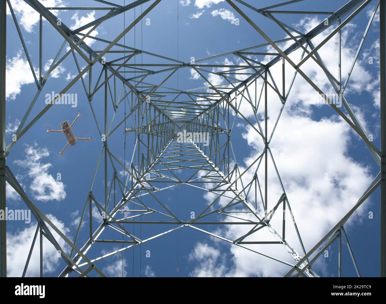 Tall wires electricity pylon transmission tower lattice overhead hi-res ...