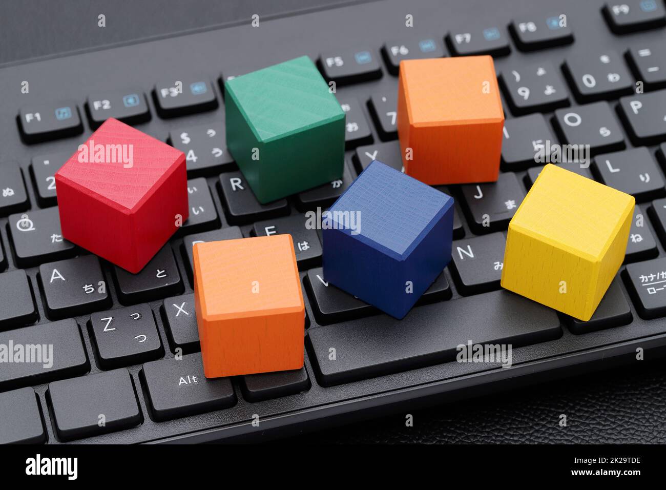 Japanese wooden blocks hi-res stock photography and images - Alamy