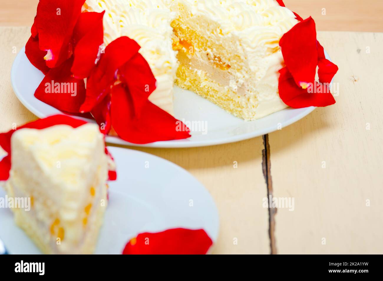whipped cream mango cake Stock Photo - Alamy