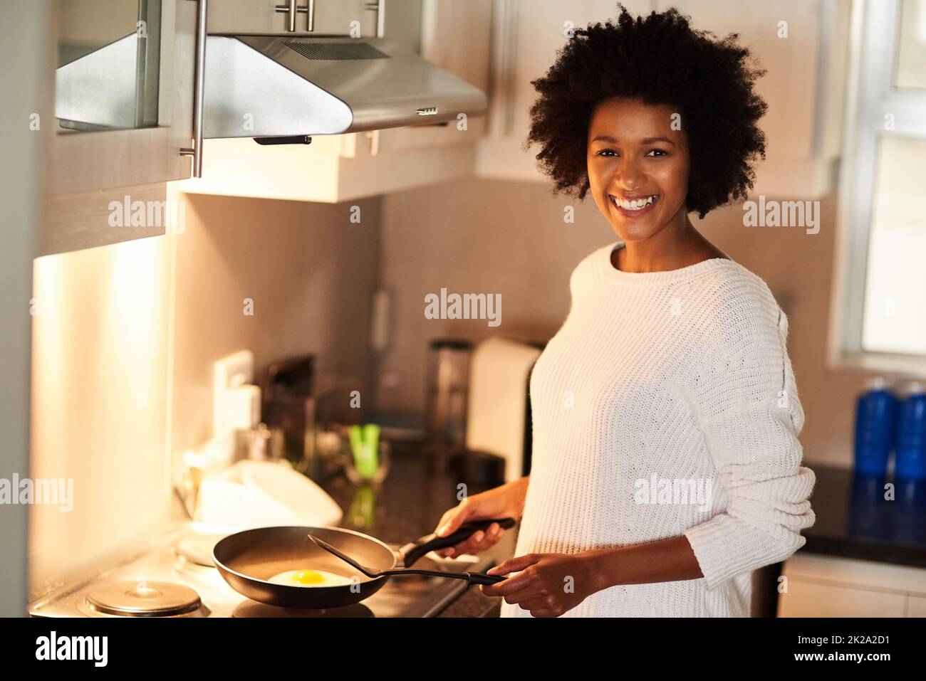 Woman alone happy egg eggs breakfast hi-res stock photography and ...