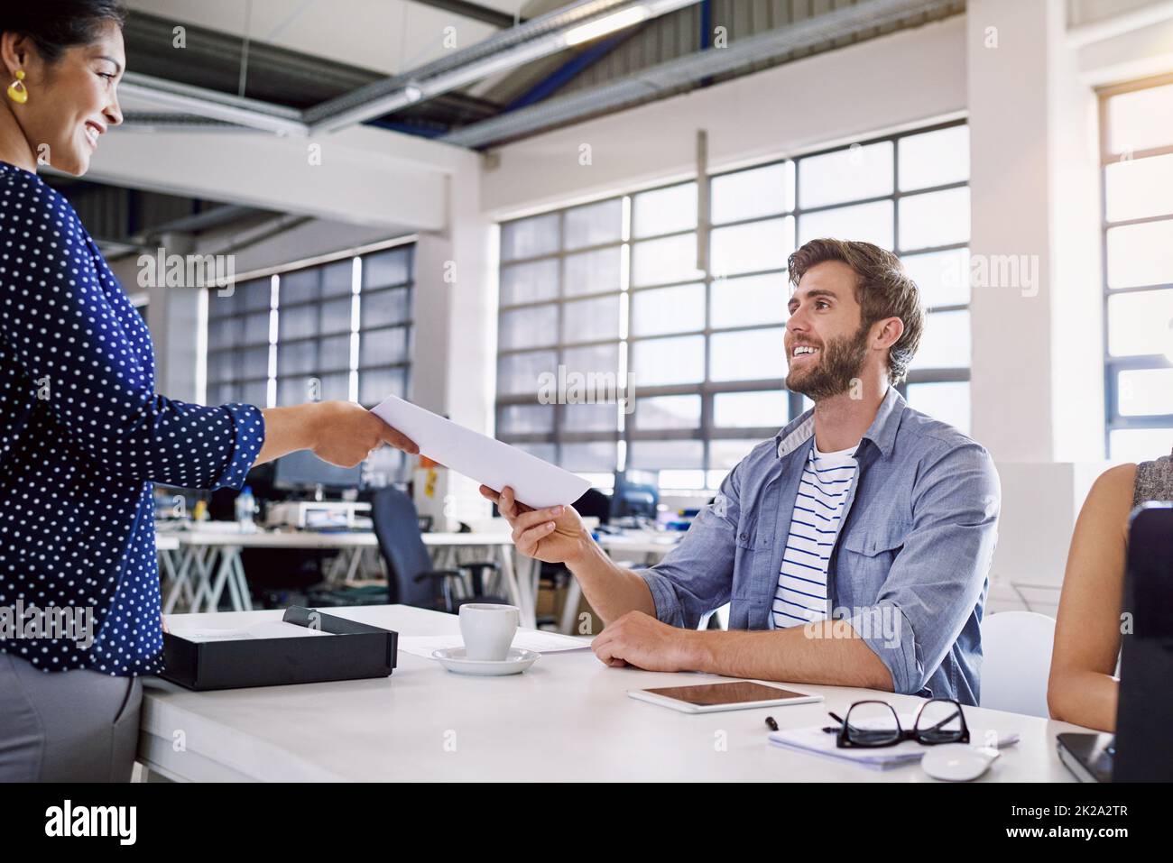 Handing over documents hi-res stock photography and images - Alamy