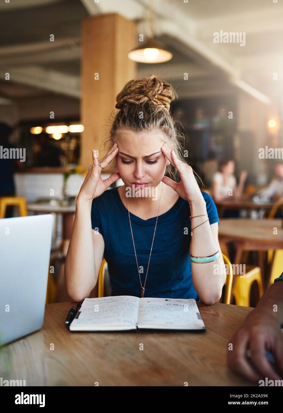 Stressed students hi-res stock photography and images - Alamy