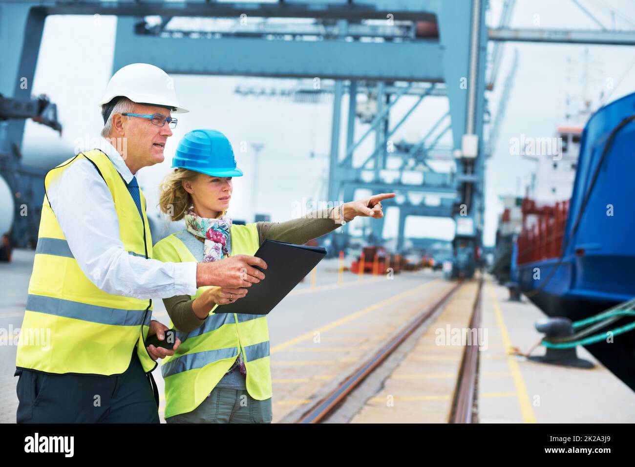 Female boss male workers hi-res stock photography and images - Alamy