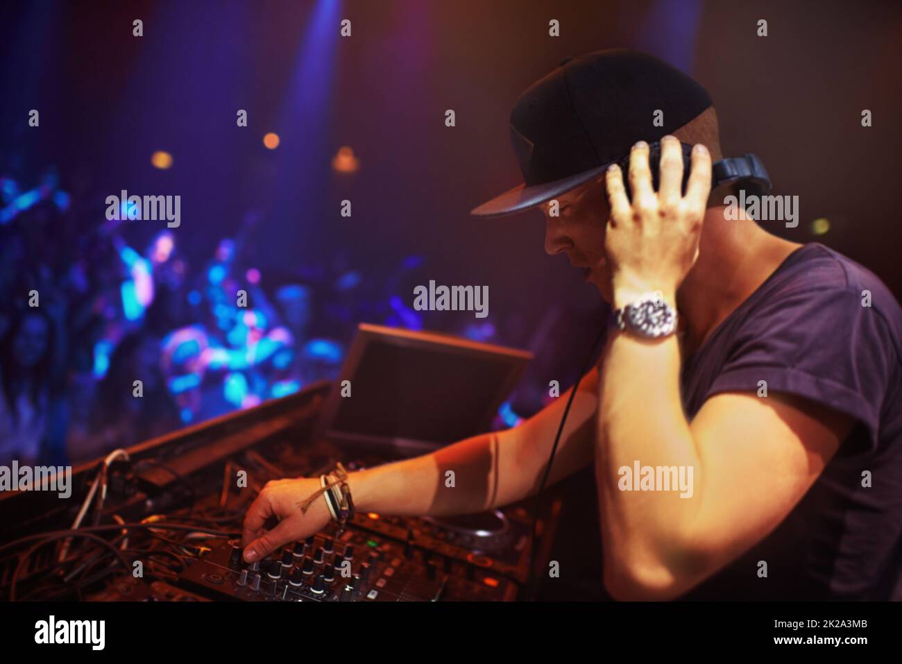 3 person band hi-res stock photography and images - Alamy