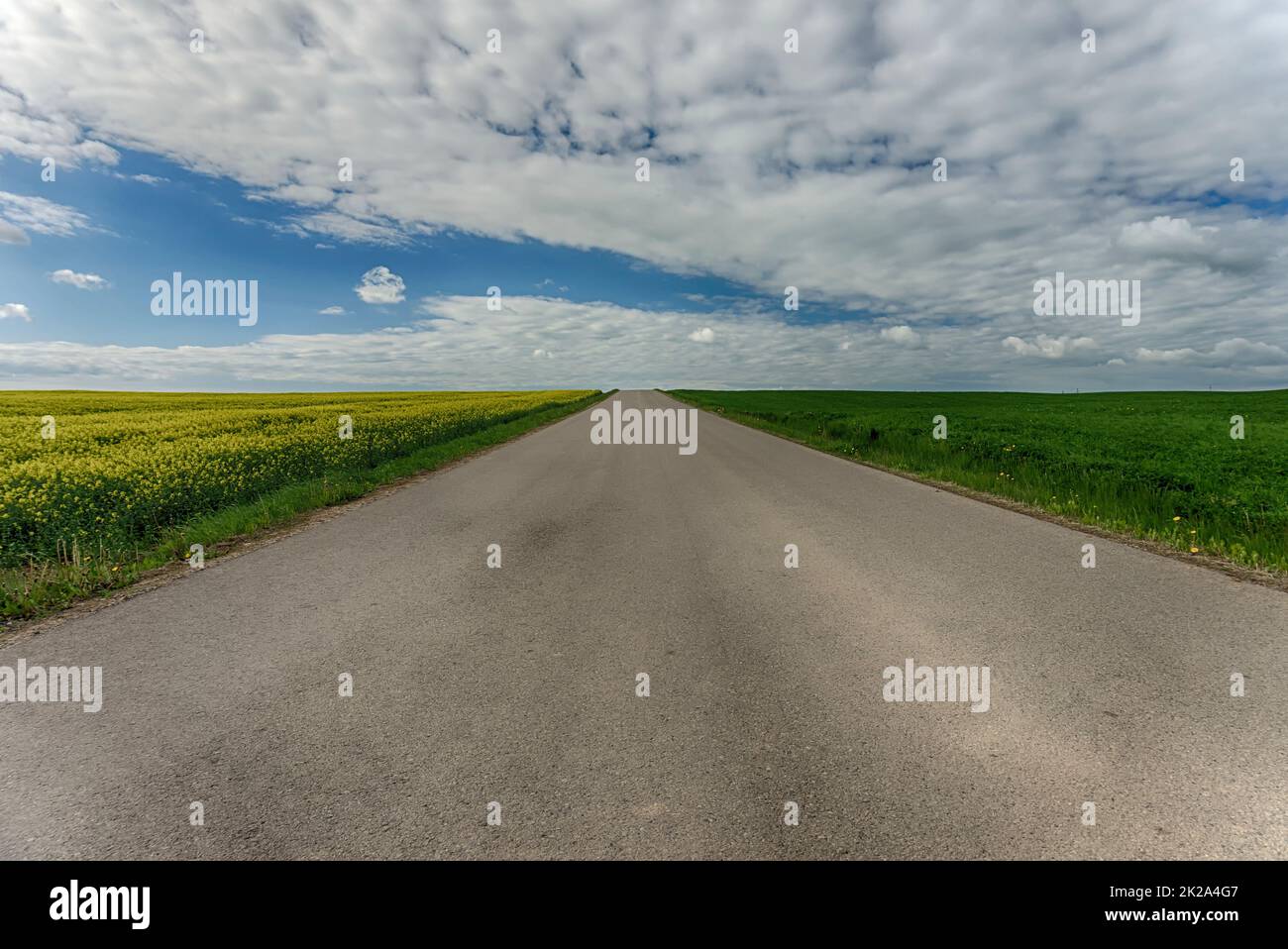 Asphalt rural empty hi-res stock photography and images - Alamy