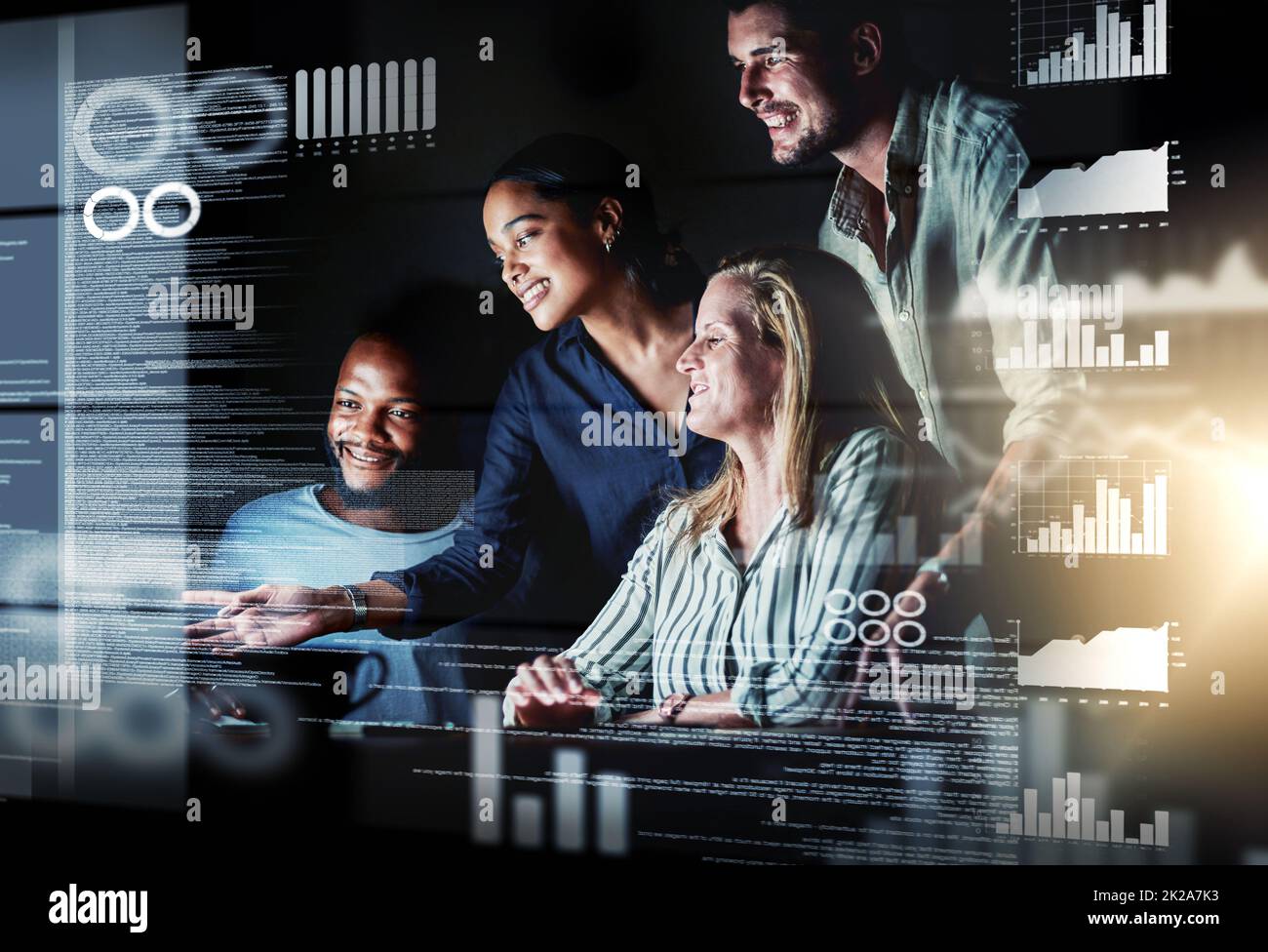 Smiling software hi-res stock photography and images - Alamy