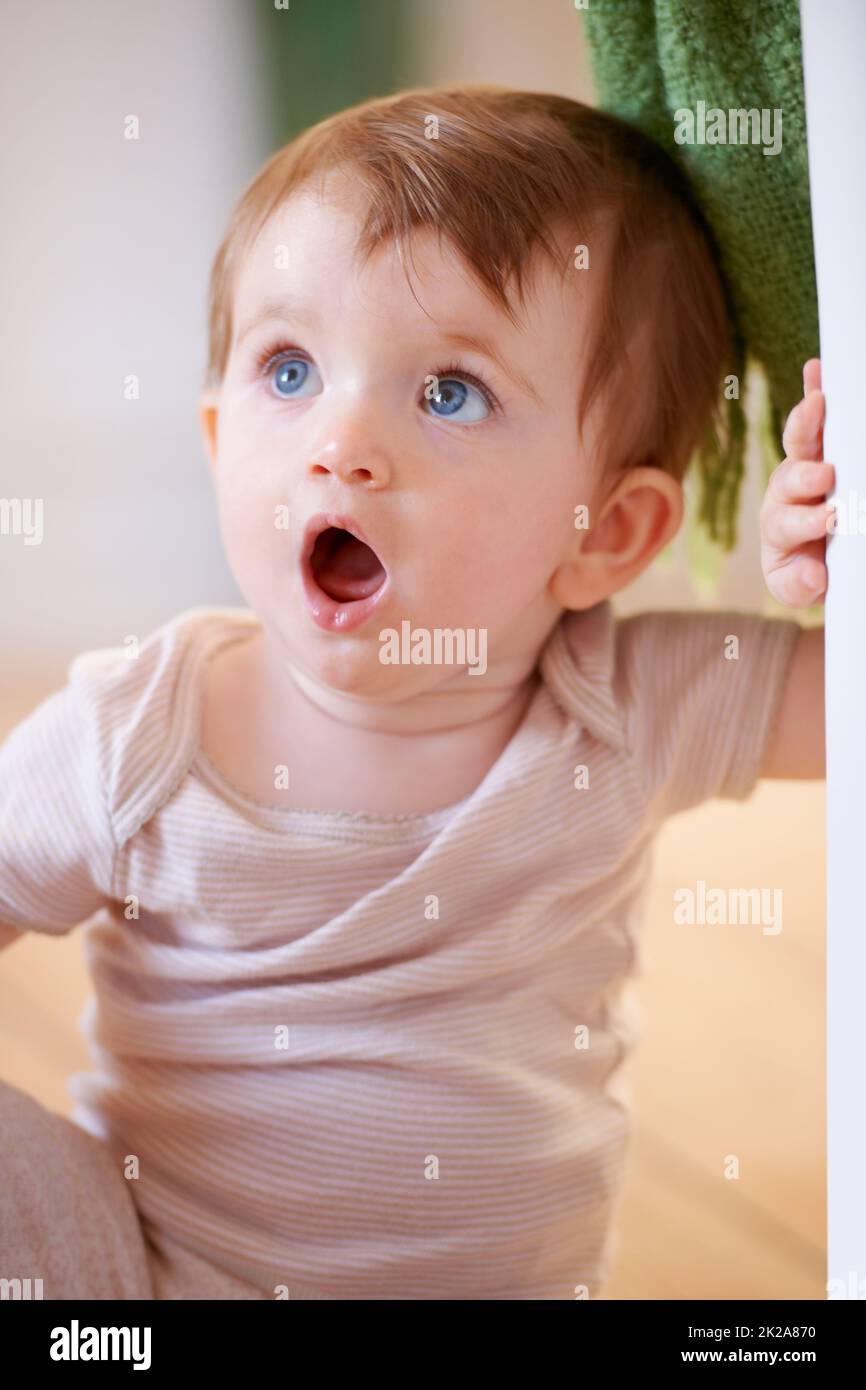 Baby shocked expression hi-res stock photography and images - Alamy