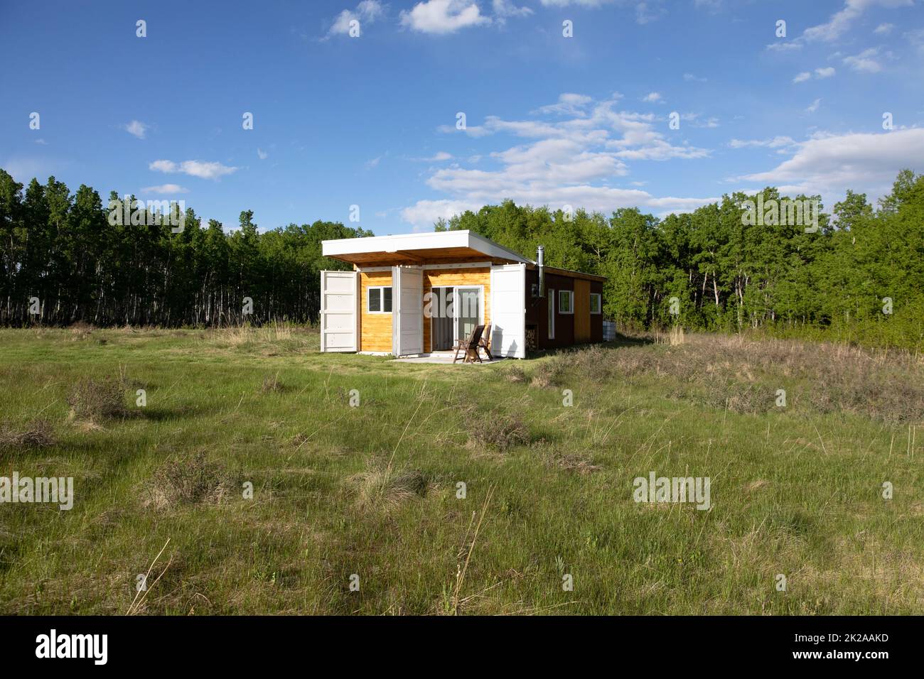 Shipping tiny container house hi-res stock photography and images - Alamy