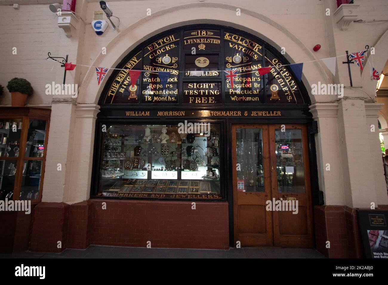 The window of William Morrison Jeweller, and old-fashioned shop in the ...