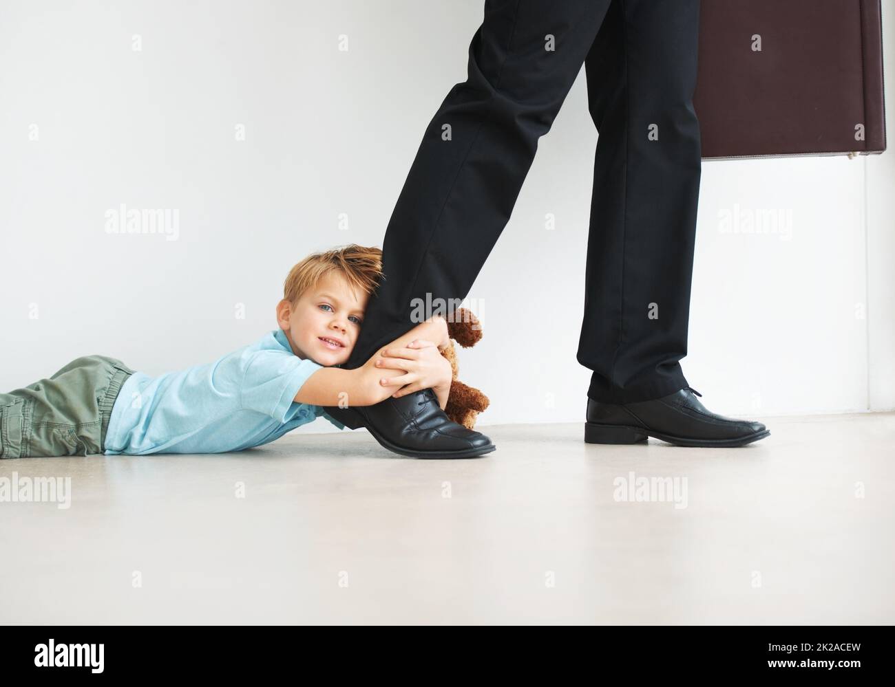 Working father suit and children hi-res stock photography and images ...