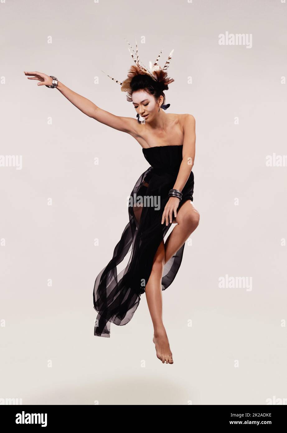 Women traditional dress dancing on hi-res stock photography and images ...