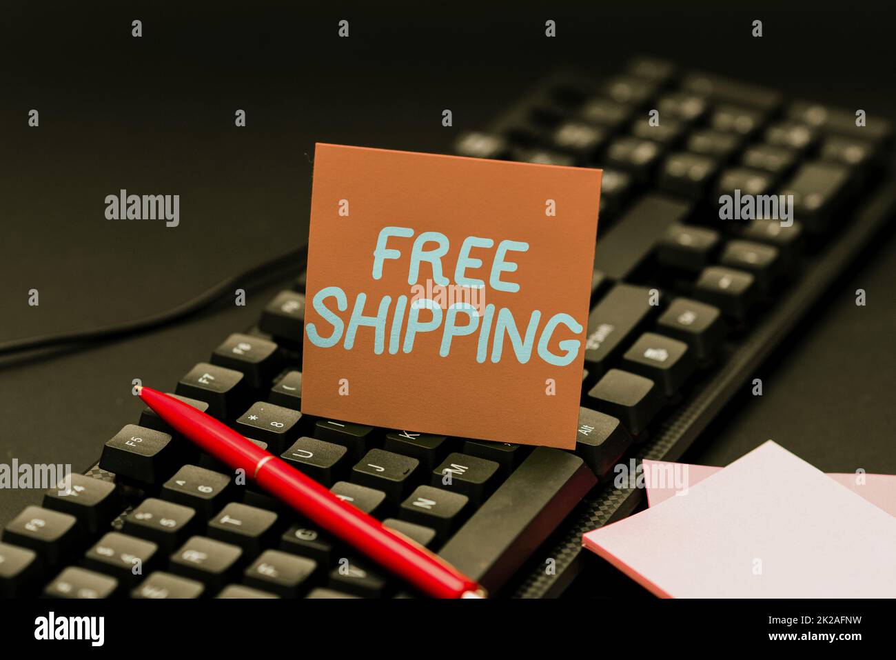 Shipping system hi-res stock photography and images - Alamy