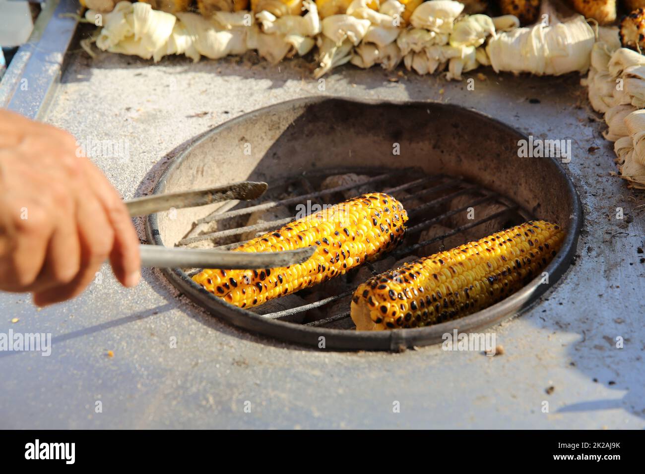 Grilled corn in istanbul hi-res stock photography and images - Alamy