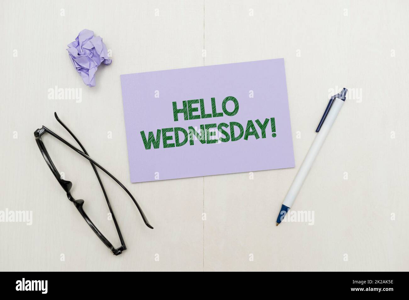 Weekdays in the office hi-res stock photography and images - Alamy