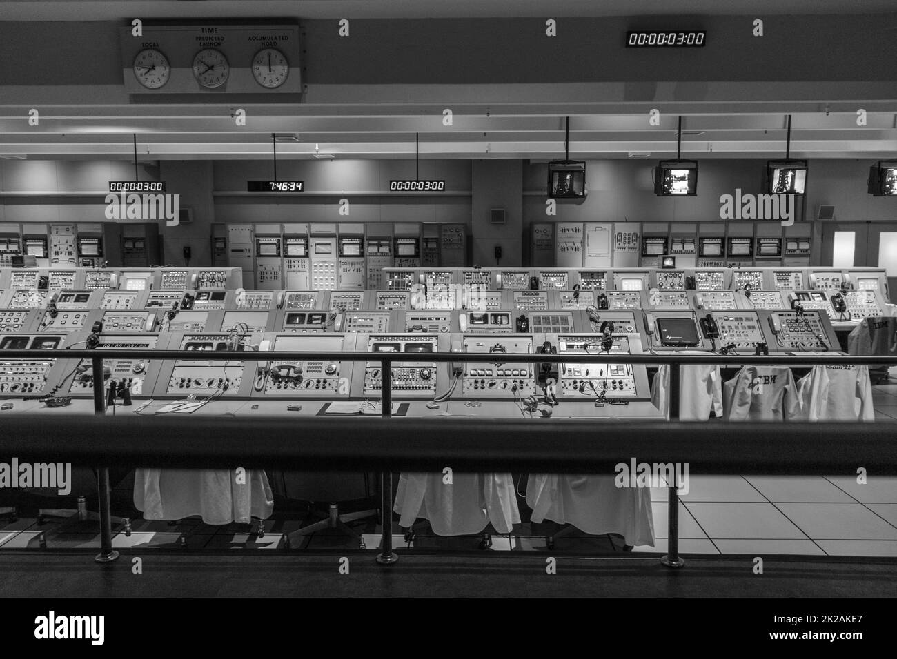 Nasa launch operations center hi-res stock photography and images - Alamy