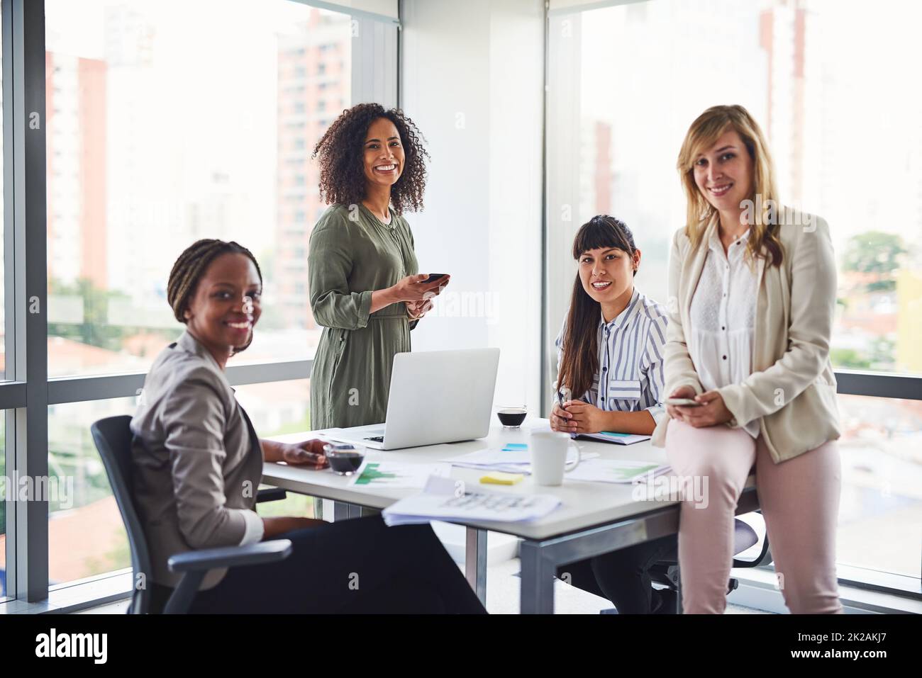Powerful business women hi-res stock photography and images - Alamy