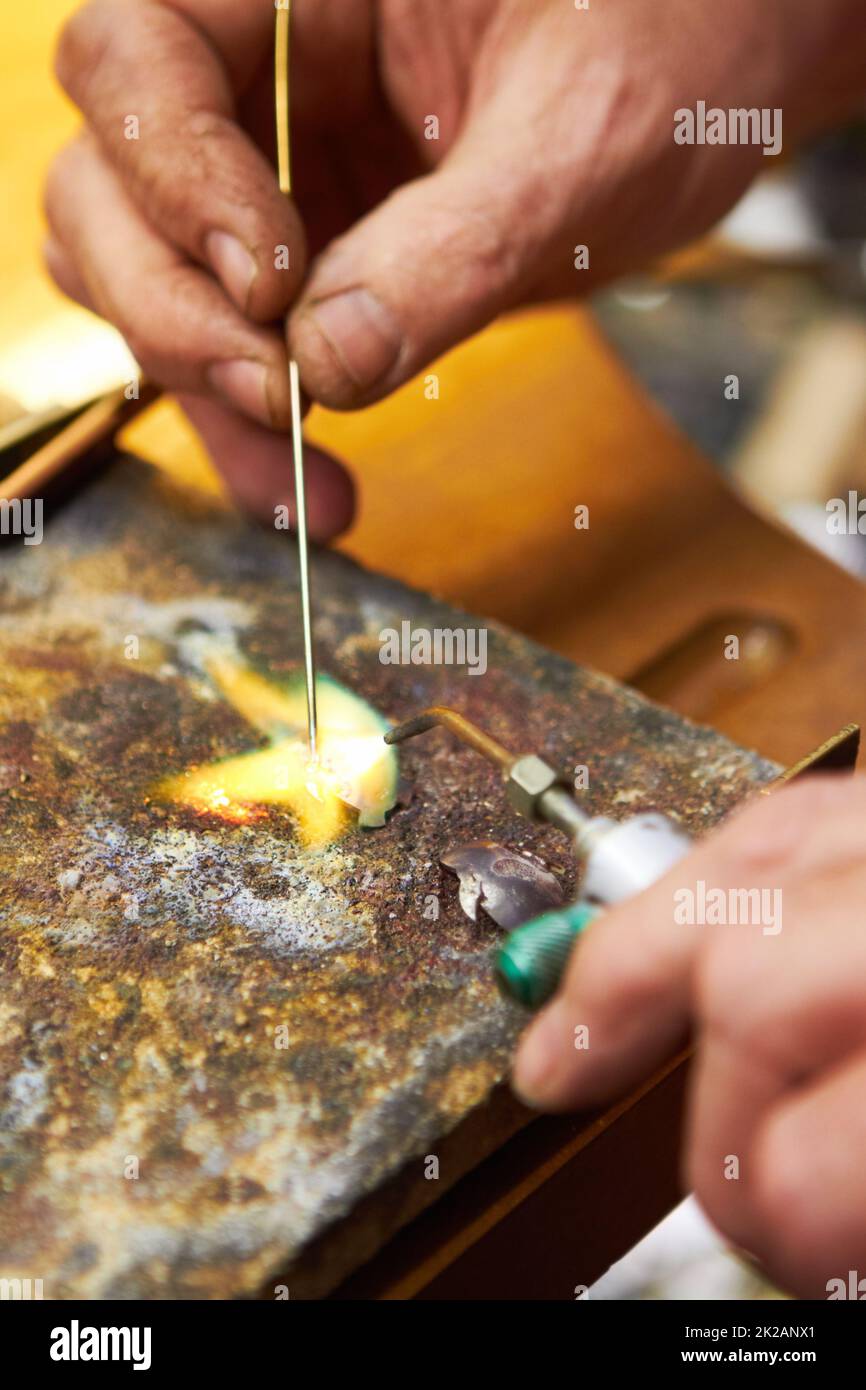 Soldering process hi-res stock photography and images - Alamy