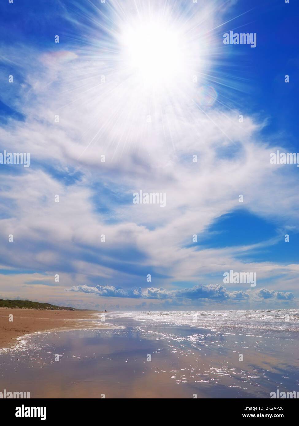 Peaceful beach hi-res stock photography and images - Alamy