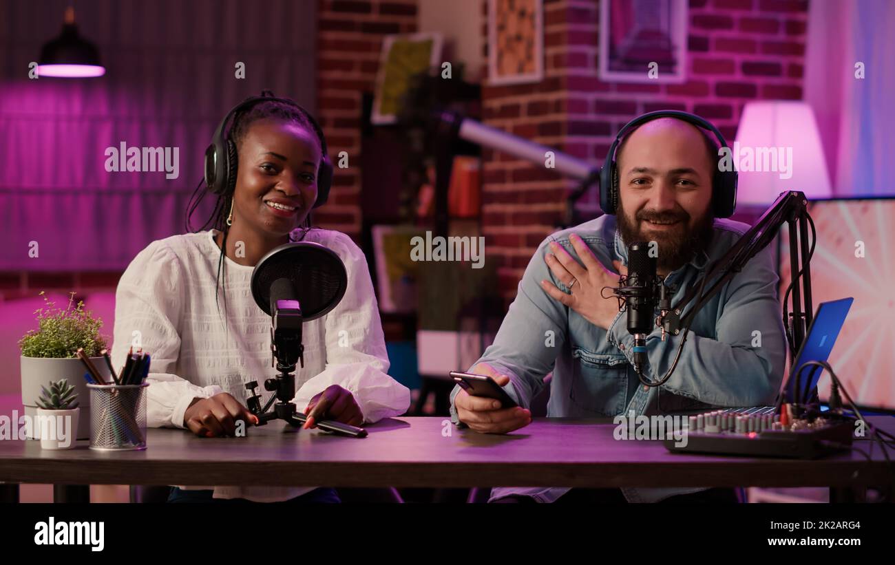 Diverse team online radio hosts hi-res stock photography and images - Alamy