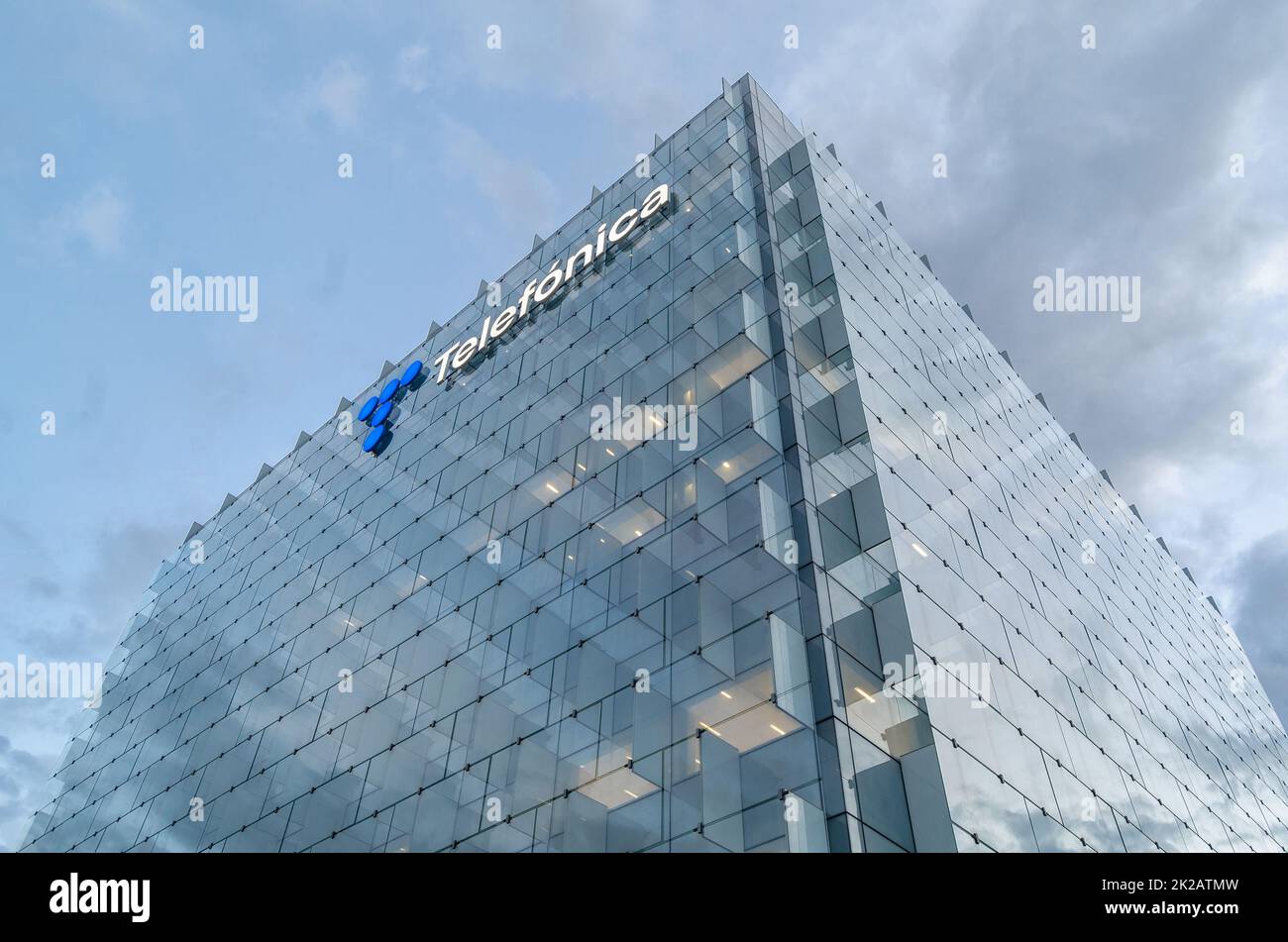 Of spanish company telefonica hi-res stock photography and images - Alamy