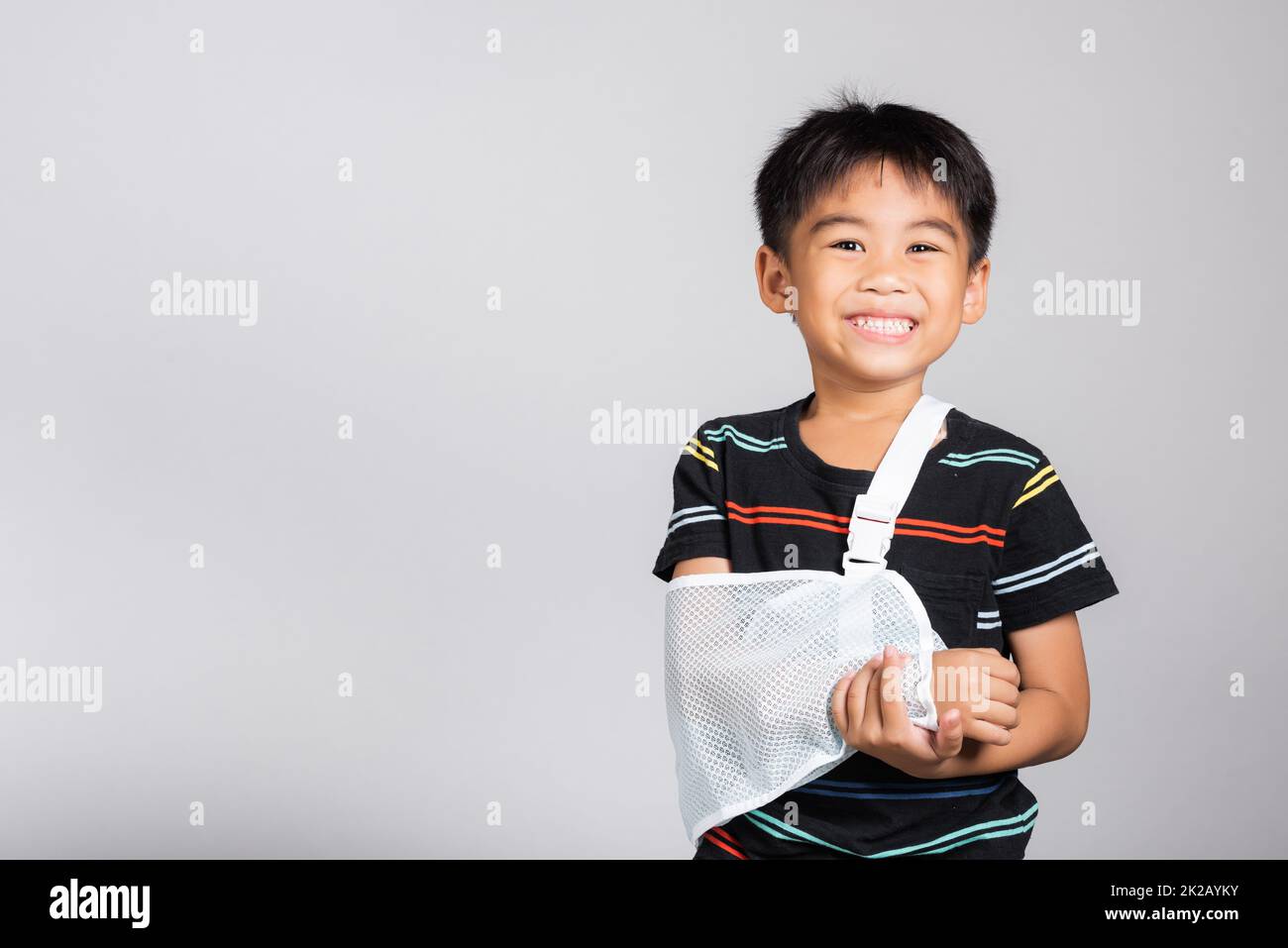 Little cute kid boy 5-6 years old hand bone broken from accident with ...