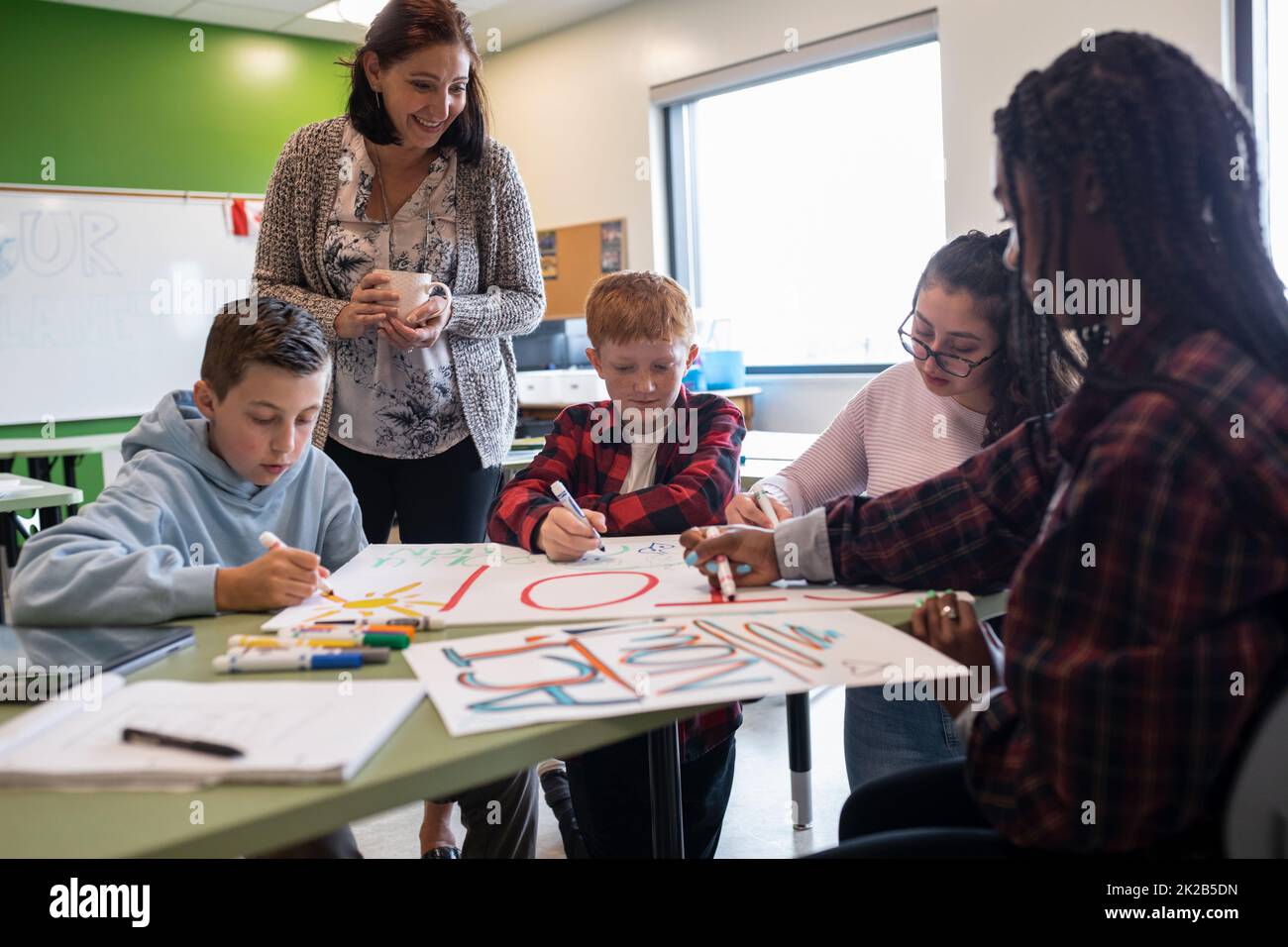 Girl making poster hi-res stock photography and images - Alamy