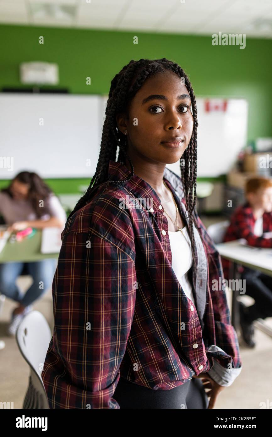 Student with camera hi-res stock photography and images - Alamy