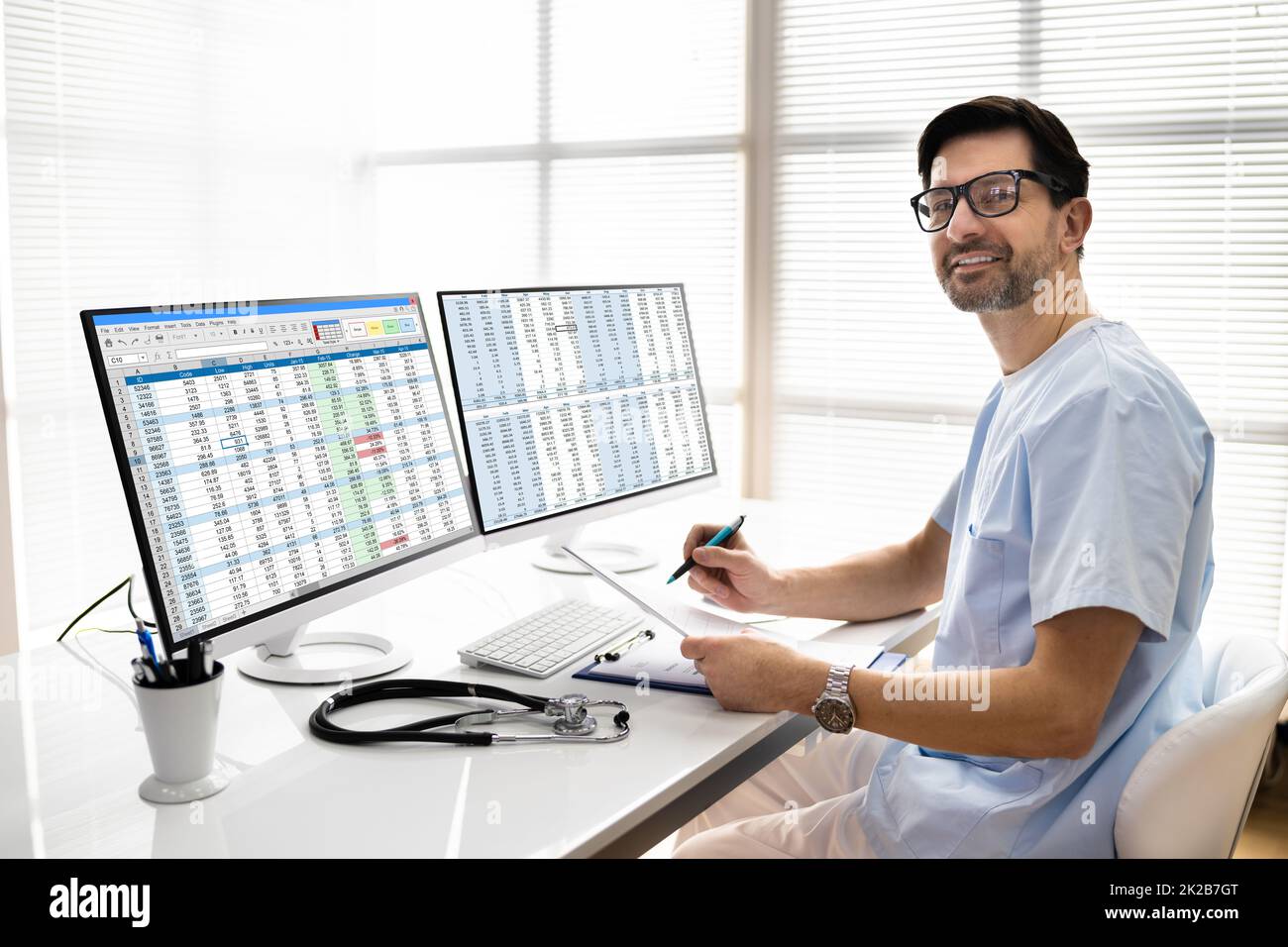 Medical coding hi-res stock photography and images - Alamy