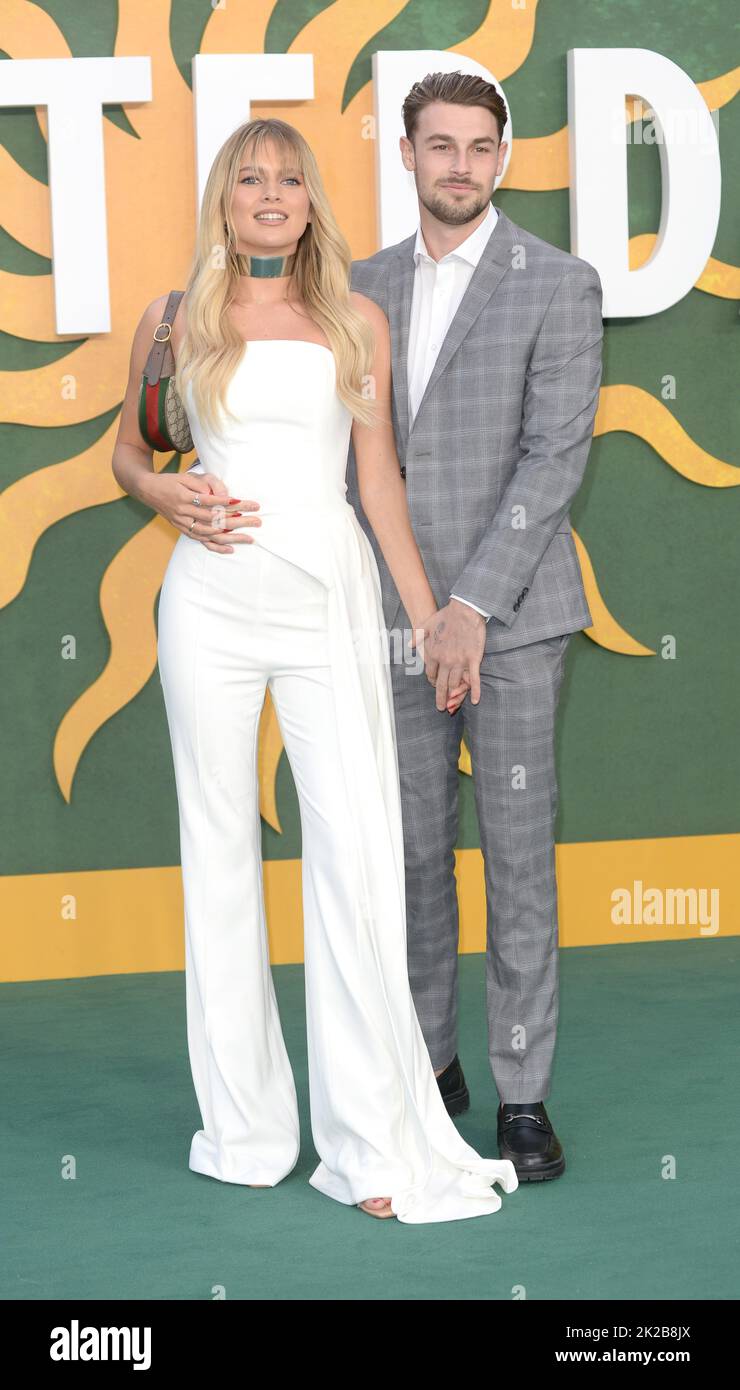 Tasha and andrew love island hi-res stock photography and images - Alamy