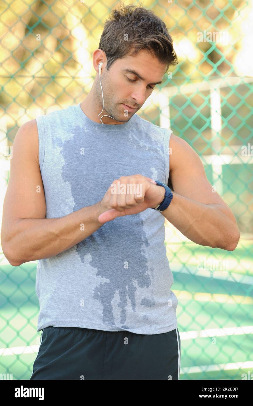 Sweaty men running hi-res stock photography and images - Alamy