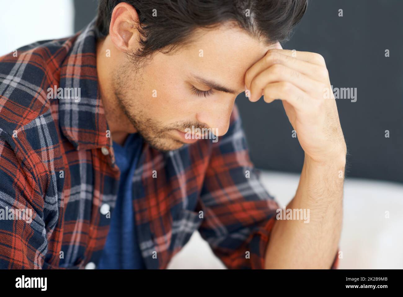 Man wondering what to wear hi-res stock photography and images - Alamy