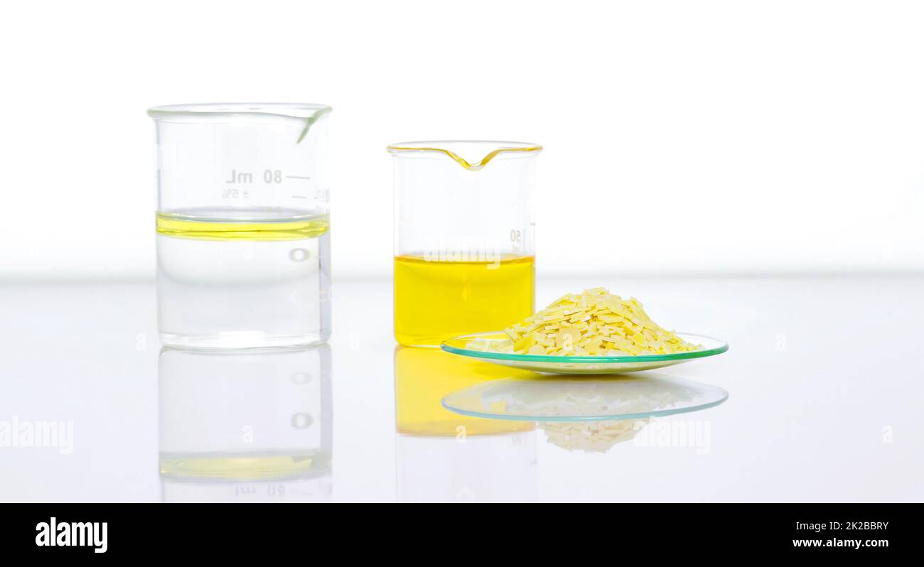 Liquid sodium chloride hi-res stock photography and images - Alamy