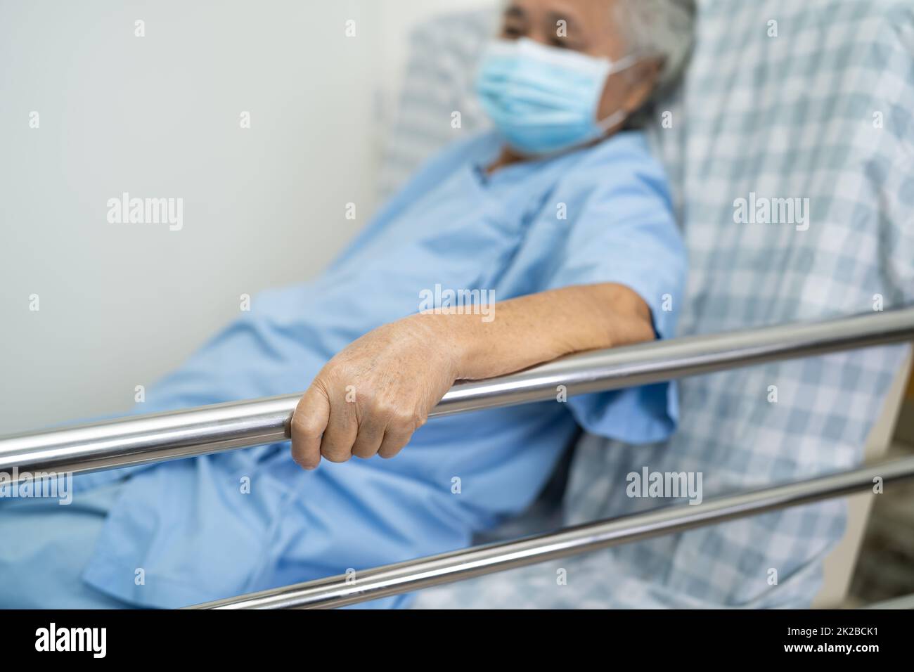 Old woman lying down] hi-res stock photography and images - Alamy